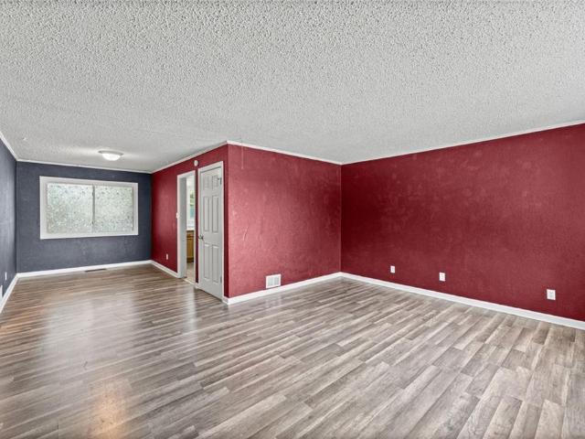1143 E 65th Street