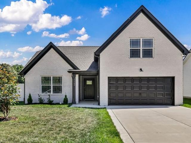 1143 Javier Dr, Springfield, TN 37172