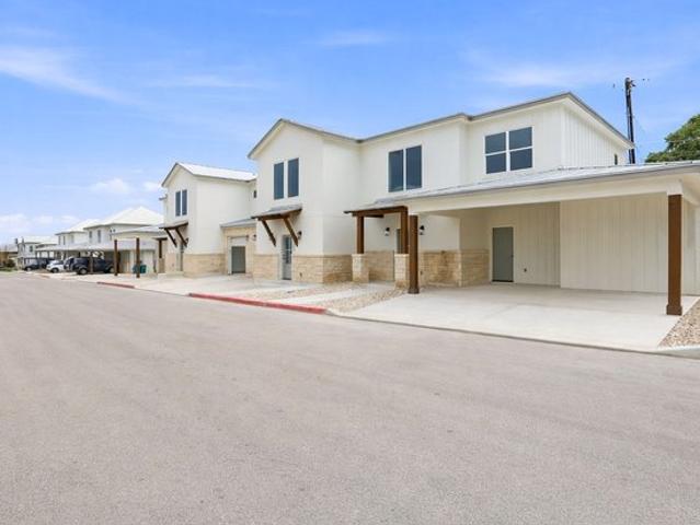 1143 Paniolo Dr, Boerne, TX 78006