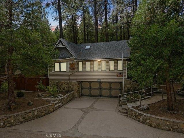 1143 Robin Rd, Wrightwood, CA 92397