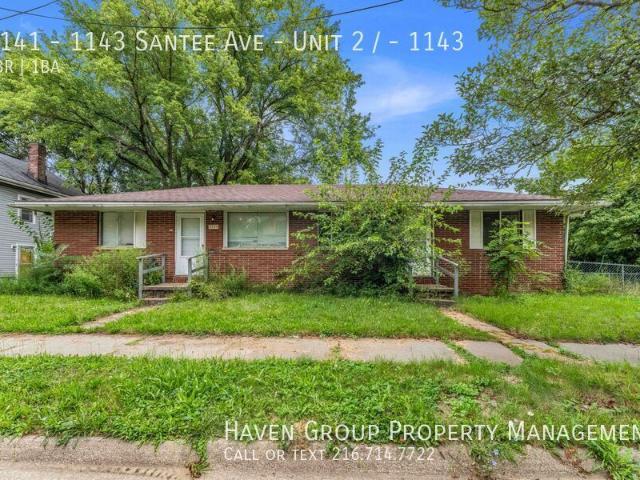 1143 Santee Ave | Unit 2, Akron, OH 44306 Spacious 2 bed 1 bath multi family home!
