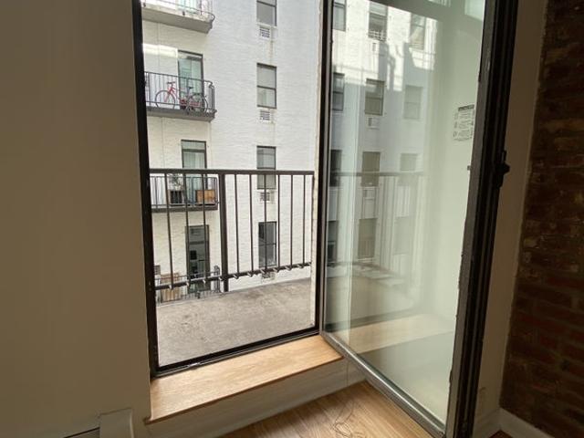 #1143 Spacious 1BR/1BA – Flex 2 in the Heart of Ea