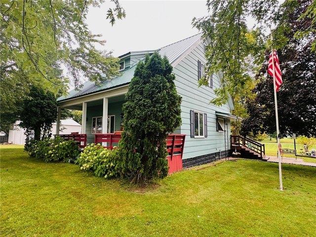 114 3rd Ave S, Dallas, WI 54733