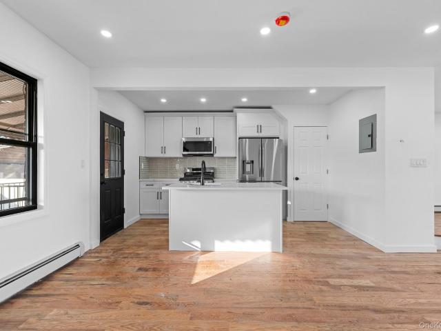 114 22 st Street