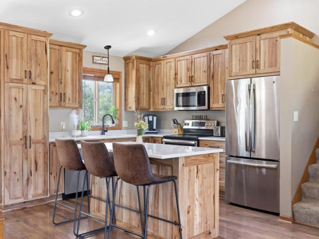114 7th Street SE
