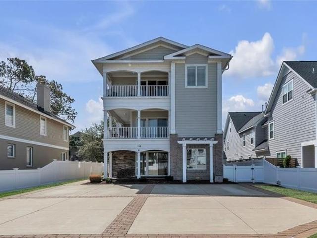 114 65th St Apt A, Virginia Beach, VA 23451