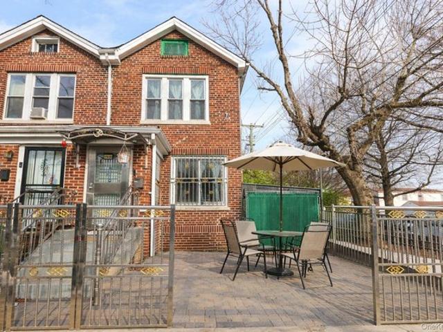 114 83 th St, Jamaica, NY 11436