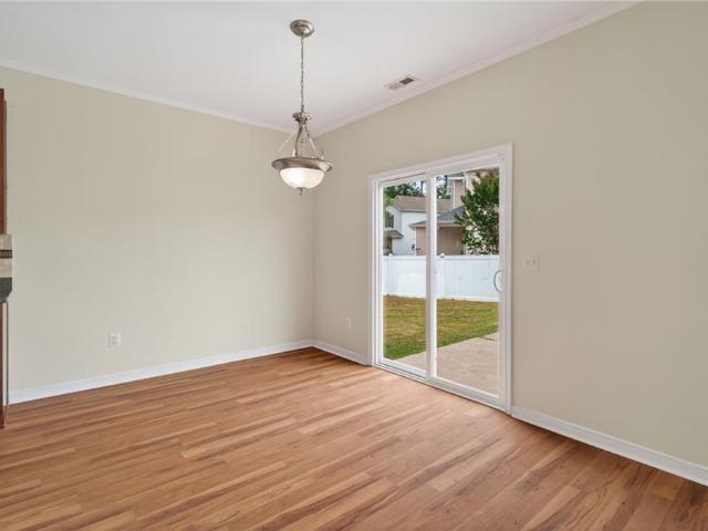 114 Cotswold CT