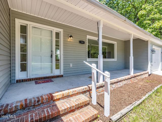 114 Country Place Road