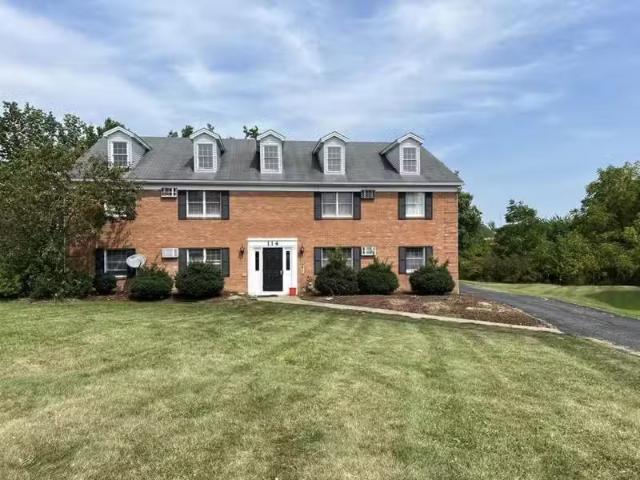 114 Carter Cir #2 114 Carter Cir