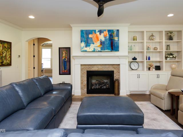 114 Chestnut Ridge Court