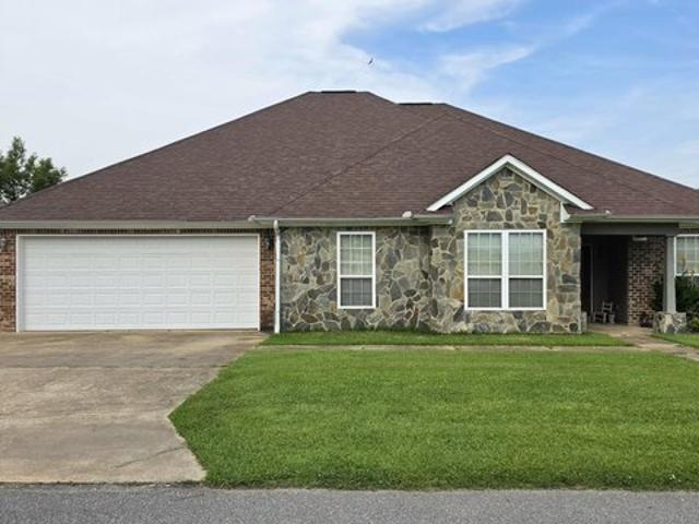 114 Cherokee Trl, Delhi, LA 71232