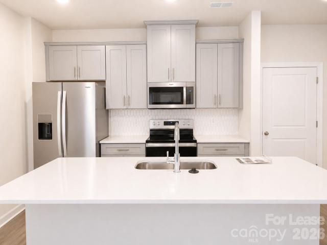 114 Ciara Place # C