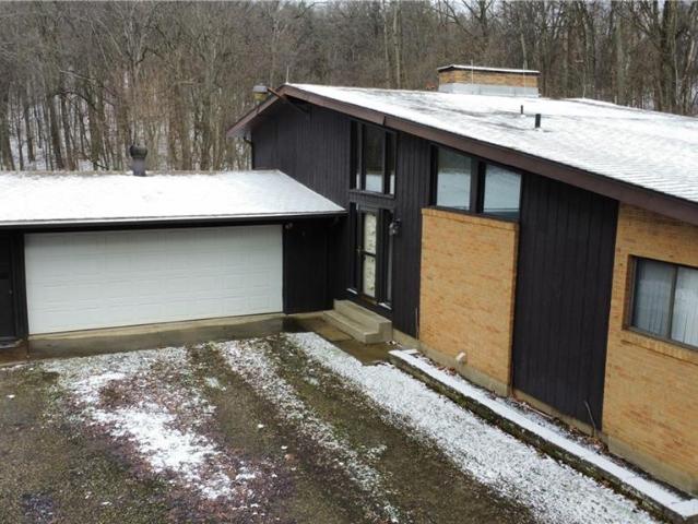 114 Clifford Ln, Valencia, PA 16059 | MLS #1741