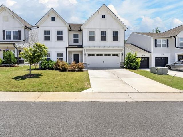 114 Curling Creek Dr, Clayton, NC 27527