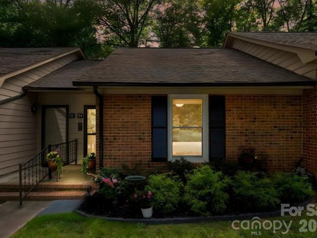 114 Ashleigh Ct, Fort Mill, SC 29715