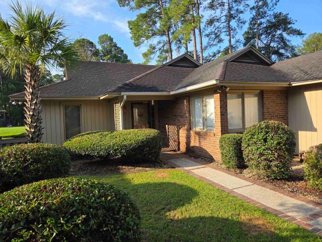 114 Boxwood Ln