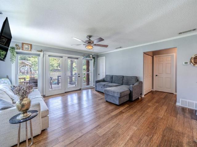 114 Baywood Boulevard