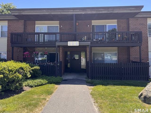 114 Balance Rock Rd Apt 10, Seymour, CT 06483