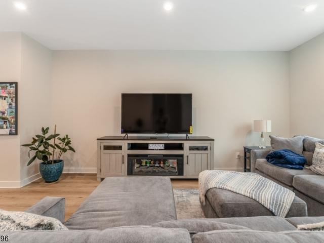 114 Bergen St, Hackettstown, NJ 07840 | MLS #4024