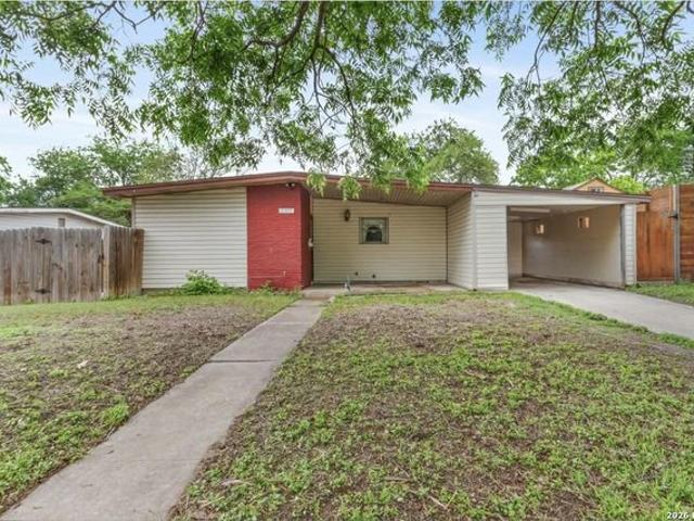 114 Birchwood Dr, San Antonio, TX 78213