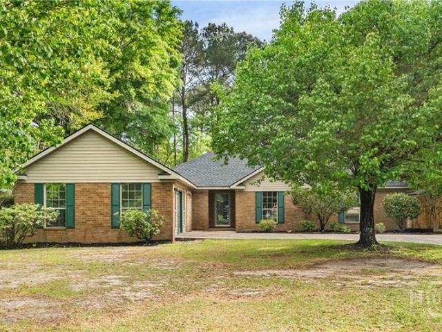 114 Bradford Dr, Bloomingdale, GA 31302