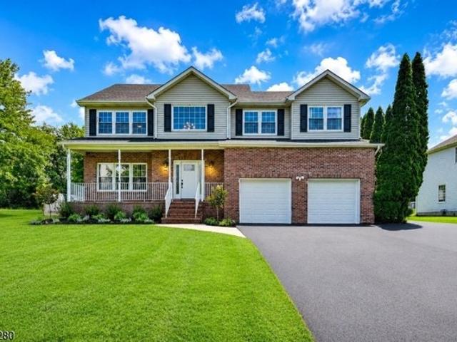 114 Brandon Ct, Branchburg Township, NJ 08853