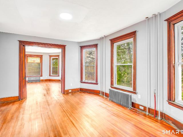 114 Buckingham St, Fl 1, Waterbury, CT 06710 | MLS #24168 | Compass