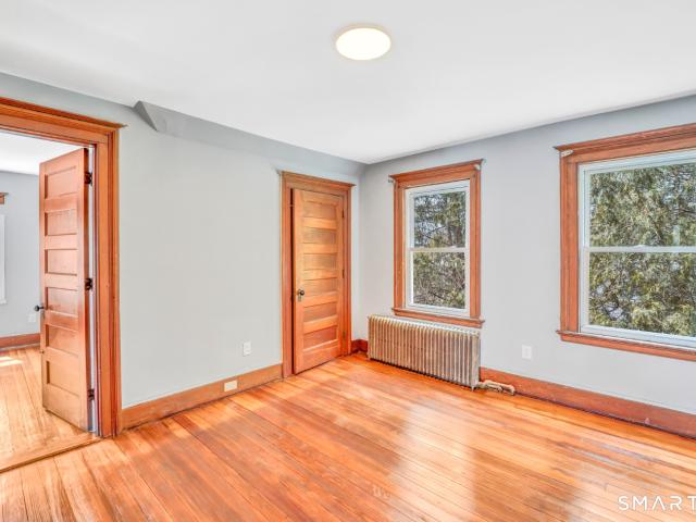 114 Buckingham St, Fl 3, Waterbury, CT 06710 | MLS #24169 | Compass