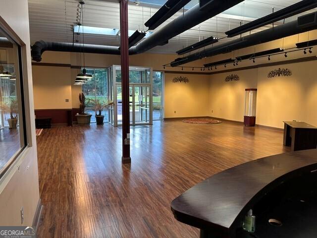 114 Bullsboro Drive