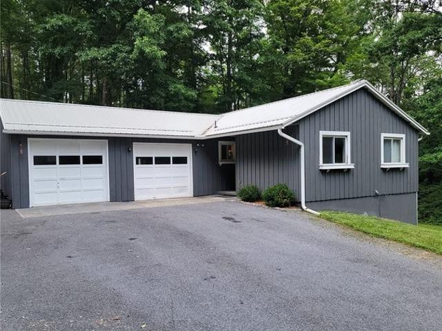114 Bunt Rd, Greene, NY 13778