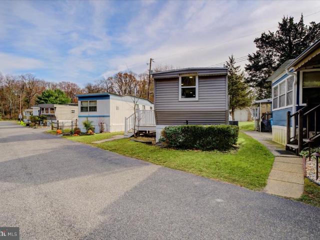 114 C7 Cookstown New Egypt Road
