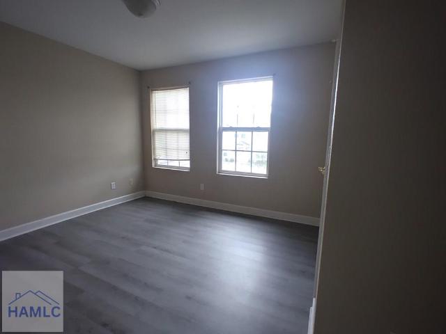 114 Governors Boulevard