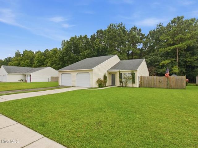 114 Gooding Dr, Havelock, NC 28532