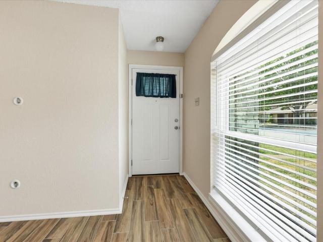 114 Glade Shadow Drive