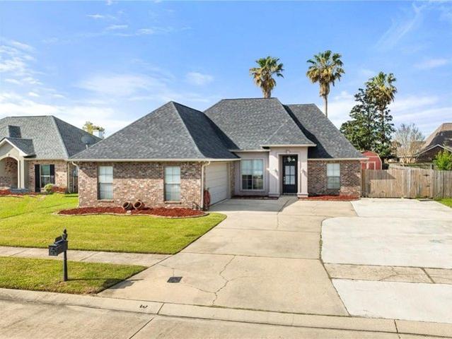 114 Gloria Ct, Montz, LA 70068