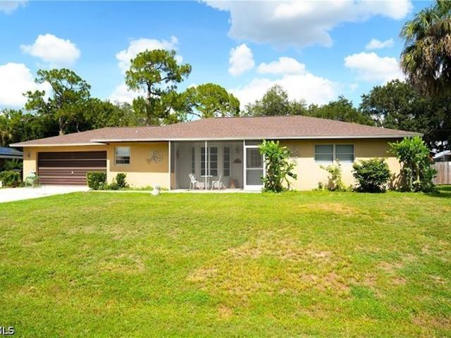 114 Greenwood Ave, Lehigh Acres, FL 33936