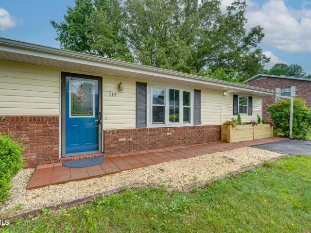 114 Dogwood Village Road