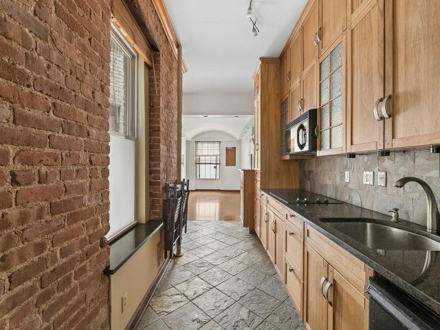 114 E 98TH Street 1W