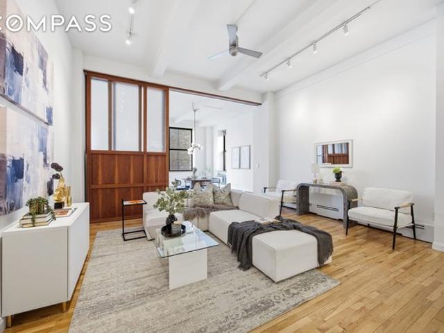 114 E 13th St Apt 6B, Manhattan, NY 10003