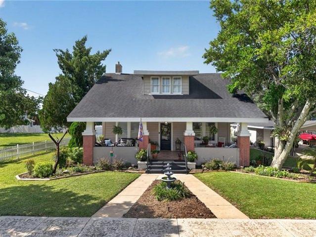 114 E Circle St, Avon Park, FL 33825