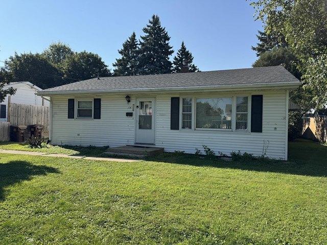 114 E Claremont St, Lanark, IL 61046