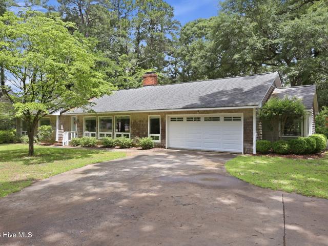 114 E Fairway Drive