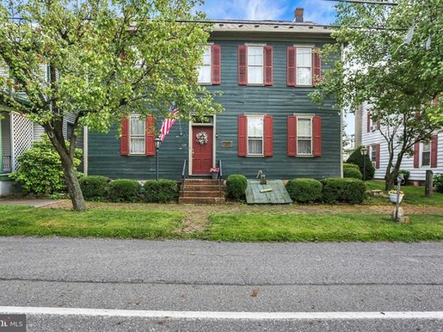 114 E Market St, Gratz, PA 17030