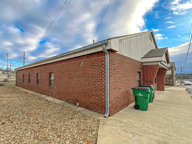 114 E Old Main Street