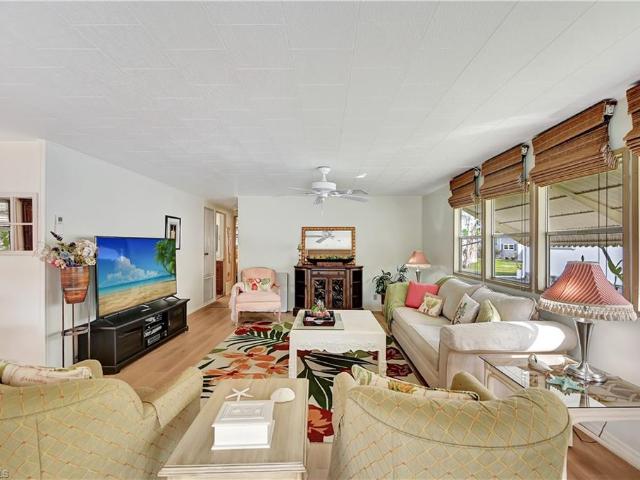 114 Enchanting Blvd, Naples, FL 34112 | MLS #226014 | Compass