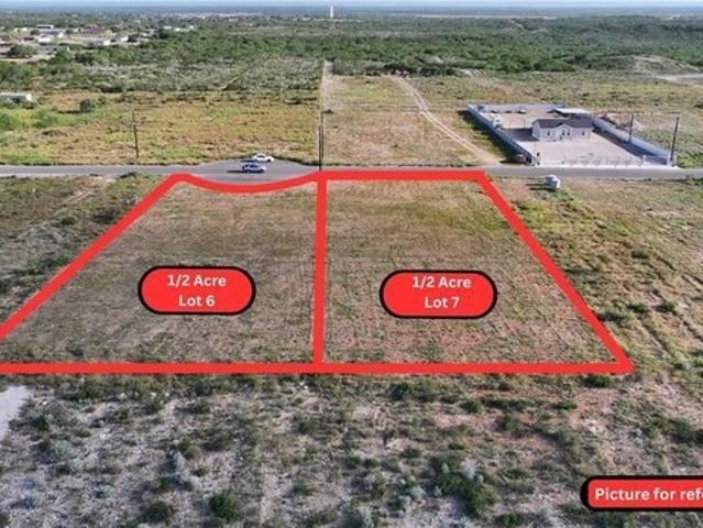 114 El Mesquite Ln, Rio Grande City, TX 78582