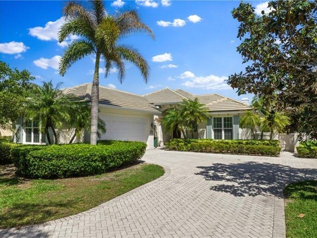 114 Estuary Dr, Vero Beach, FL 32963
