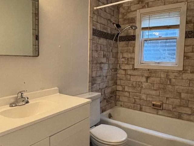 114 Espanola 1 Bedroom Apartment for Rent at 114 Espanola Avenue, Parchment, MI 49004 Parchment