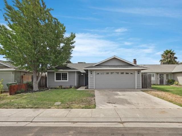 114 Evelyn Ct, Woodbridge, CA 95258